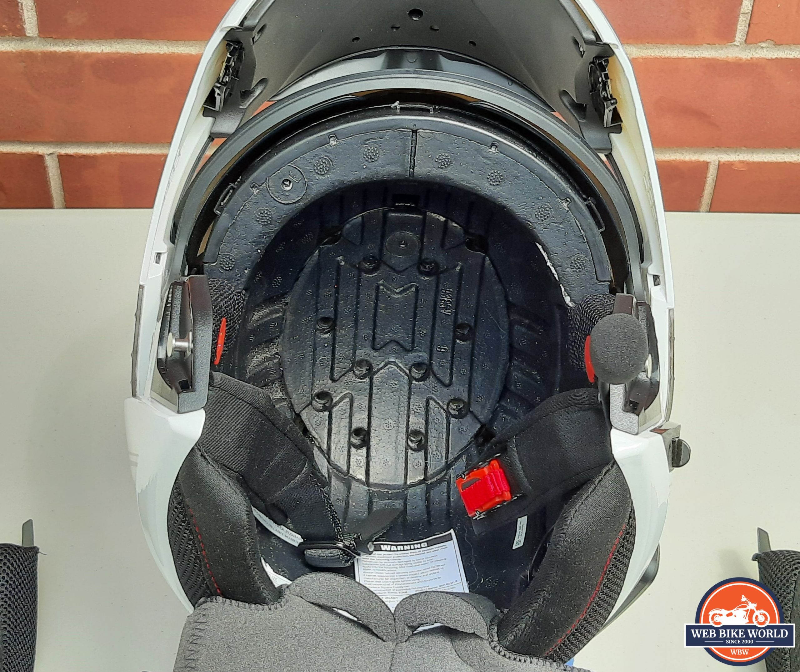 [REVIEW] Sena Outrush R Modular Helmet | Honda NC700 Forum