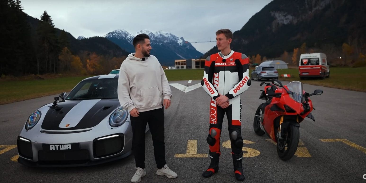 Drag Race: Ducati Panigale V4 S vs. Porsche GT2 RS in Three-Round ...