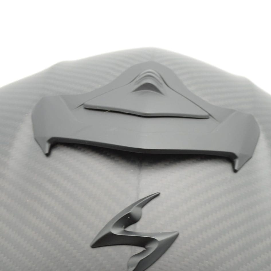 [REVIEW] Scorpion EXO-R1 Air Carbon