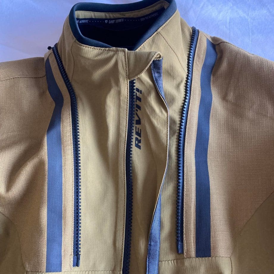 [REVIEW] REV’IT! Component H2O Jacket - webBikeWorld