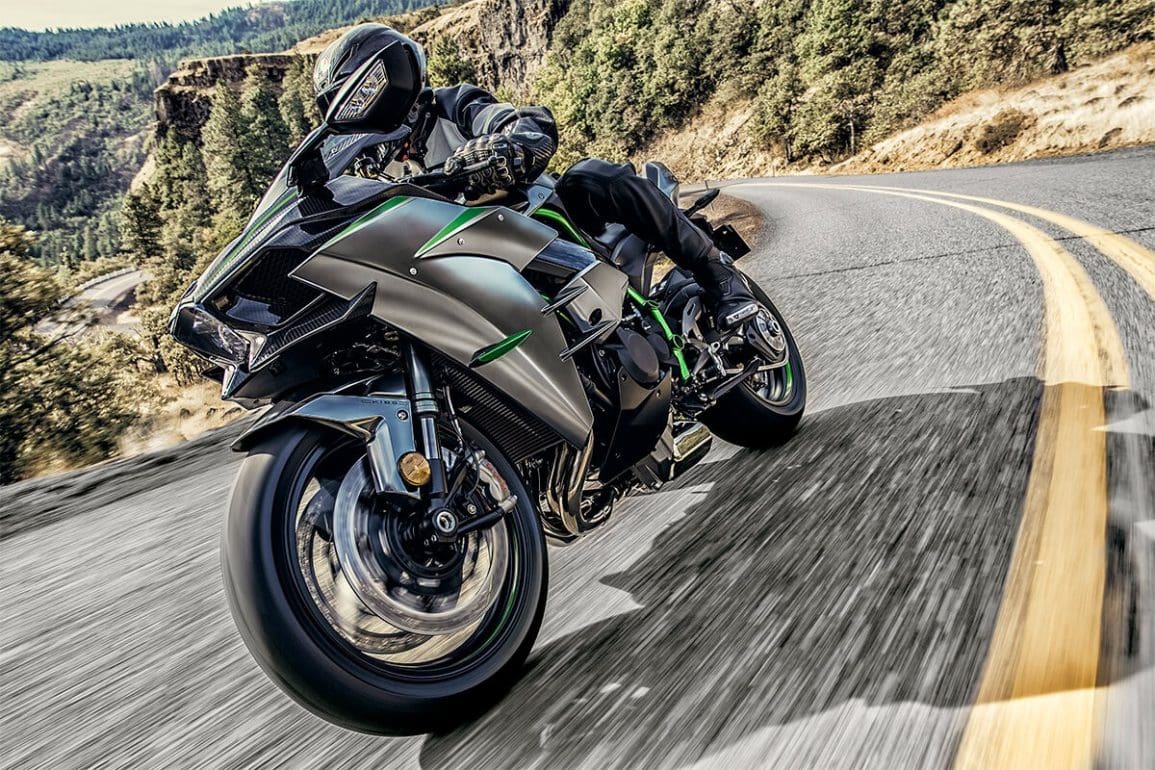 2022 Kawasaki Ninja H2 / H2 Carbon [Specs, Features, Photos] | wBW