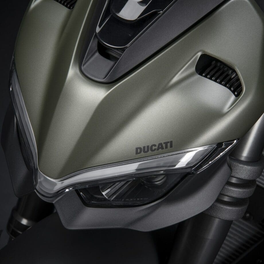 Motorcycle Pet Carrier - webBikeWorld