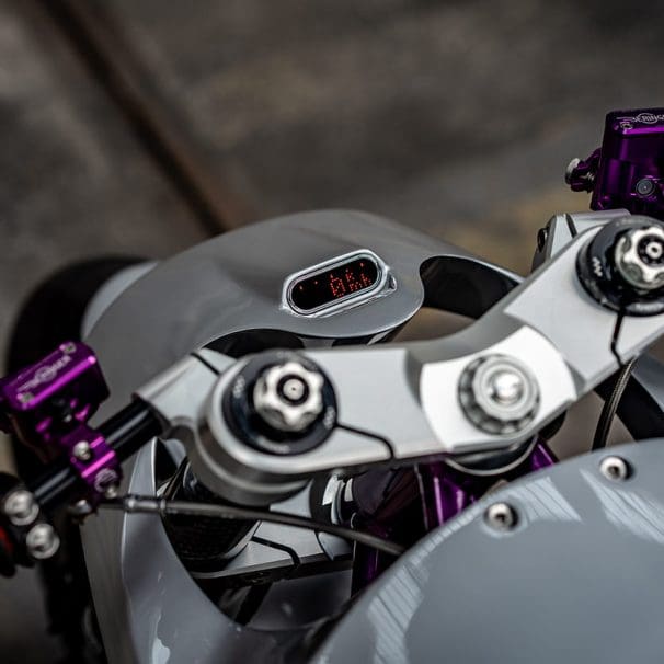 Custom Eye Candy: ‘Cloud 9’, A Neo-Futuristic BMW R NineT - webBikeWorld