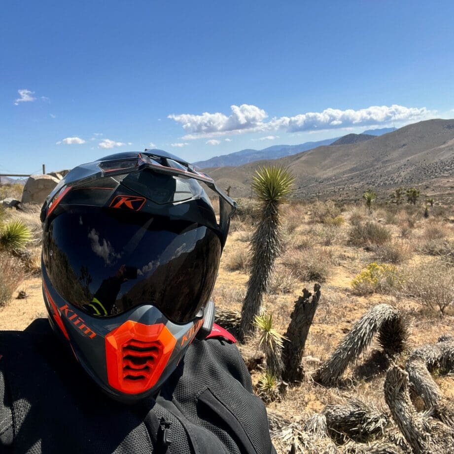 Cardo Freecom 4X Communicator In-Helmet Review