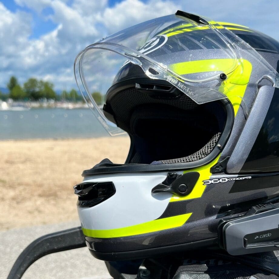 Cardo Packtalk Edge Communicator In-Helmet Review