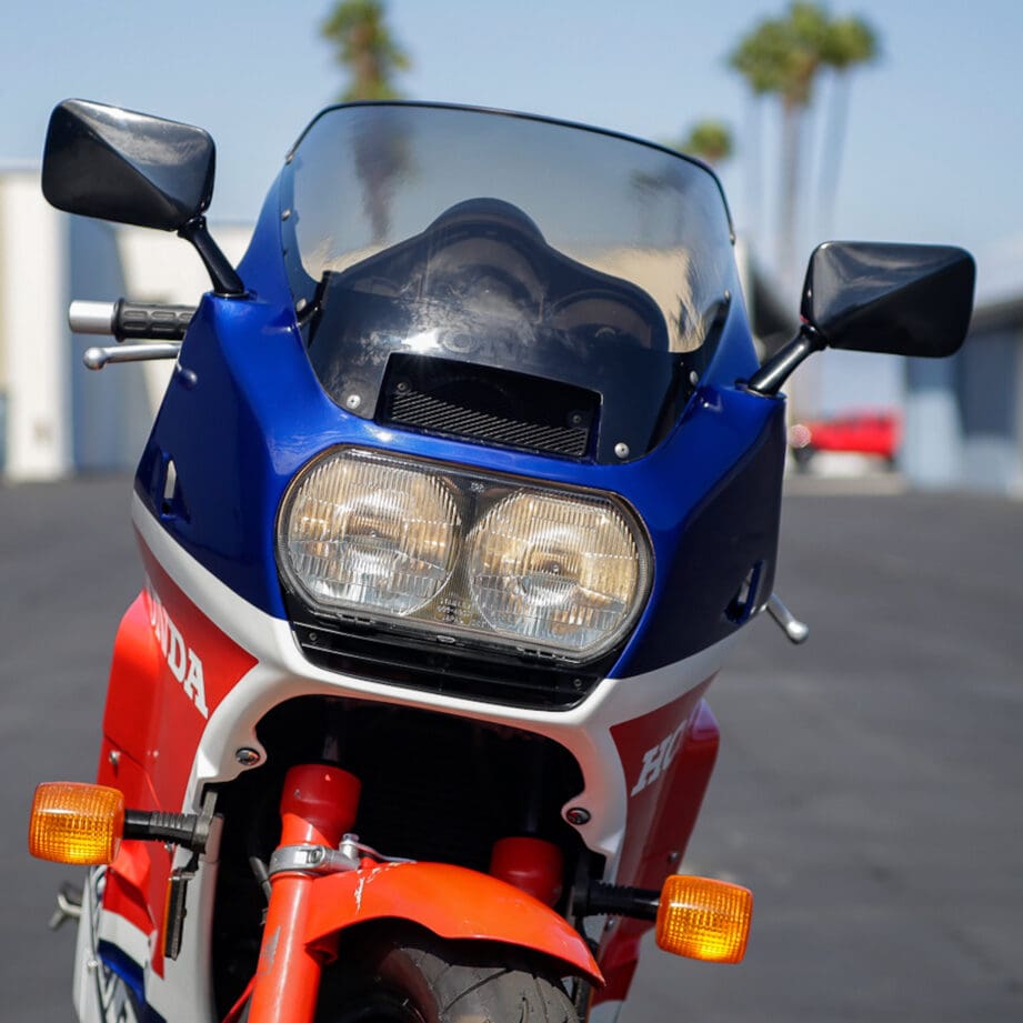 World’s First Motorcycle to Blast Past 150mph is Up for Grabs ...