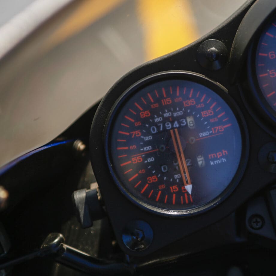 World’s First Motorcycle to Blast Past 150mph is Up for Grabs ...