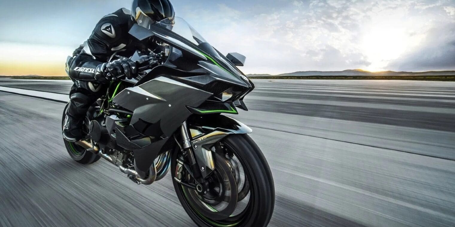 Toyota’s Got a Hydrogen Heart for Kawasaki’s H2 - webBikeWorld