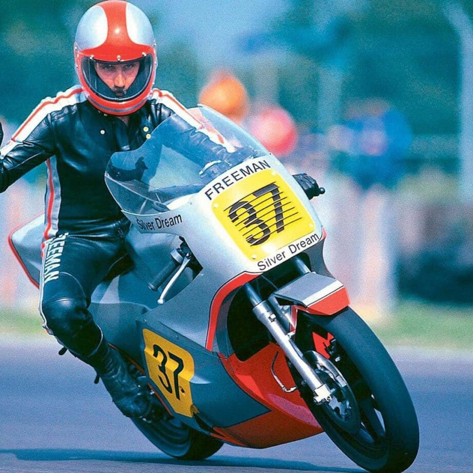 Honda CB250T Dream Motorcycles - webBikeWorld