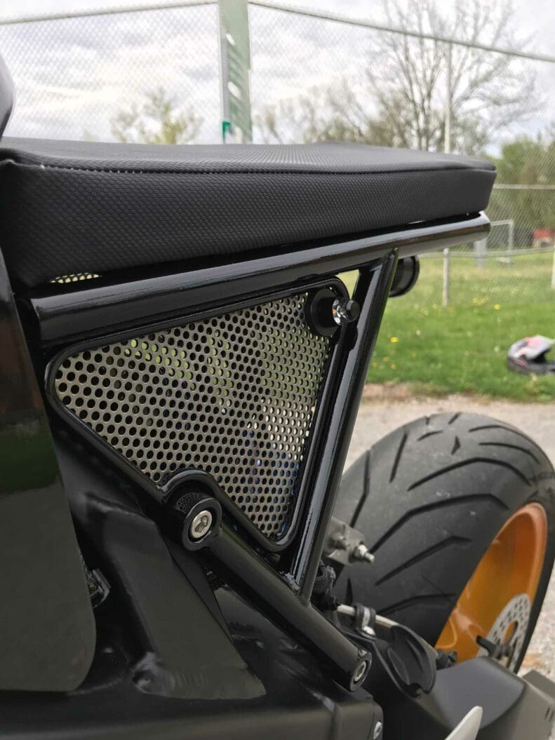 Custom Eye Candy: ‘Project Black’ - Rewiring a Firebolt for Funzies ...