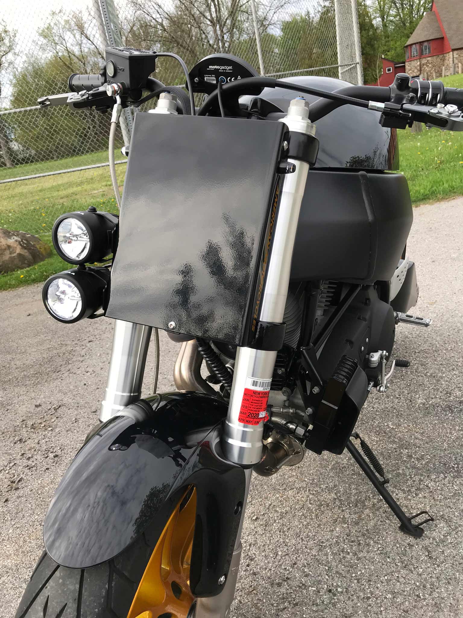 Custom Eye Candy: ‘Project Black’ - Rewiring a Firebolt for Funzies ...