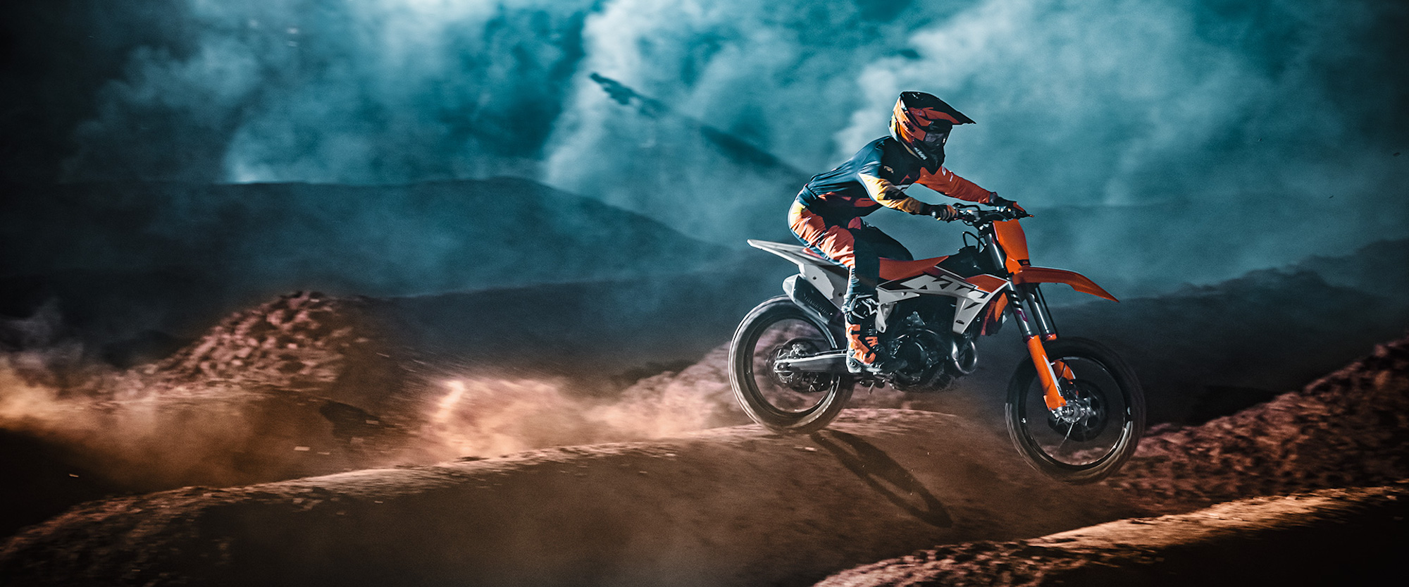KTM: Meet the All-New 2023 450 SX-F - webBikeWorld