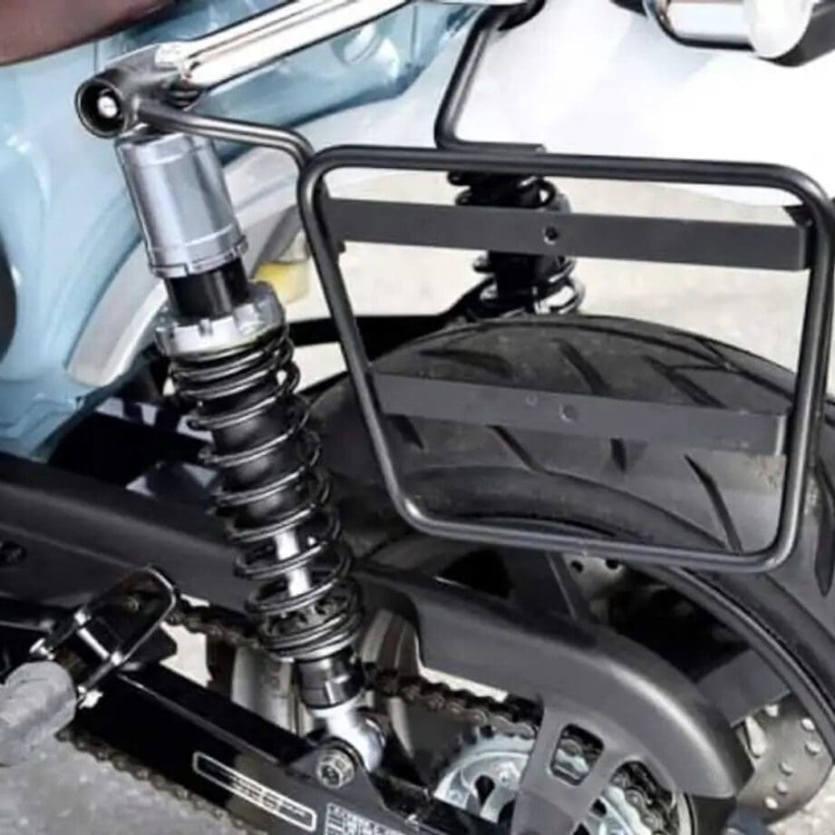 Custom Eye Candy: A DAX 125 With All the Bits 'n' Bobs - webBikeWorld