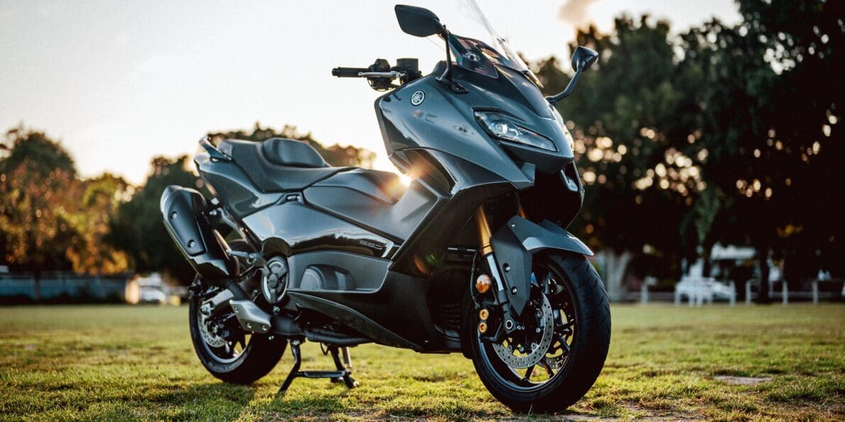 2022 Yamaha TMAX 560 Tech MAX Review