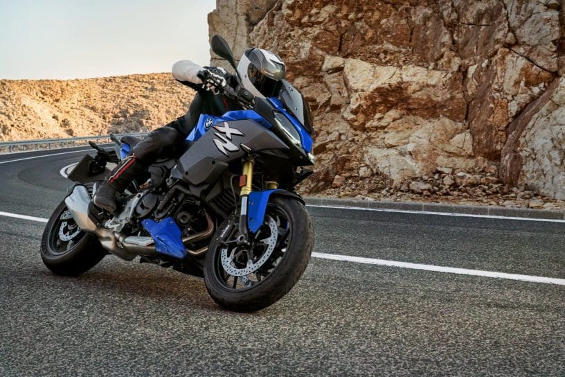 2023 BMW F900 XR [Specs, Features, Photos]