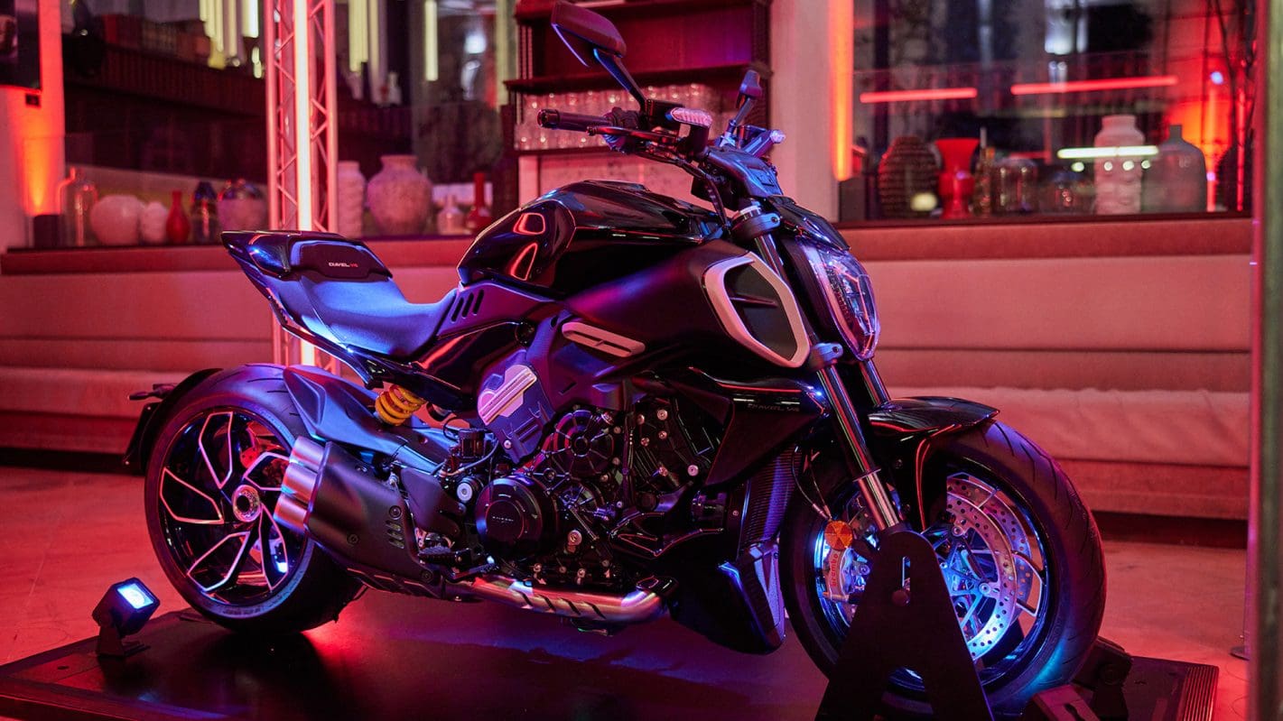 Ducati’s “Diavel V4 Design Nights" - webBikeWorld