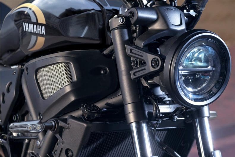 2023 Yamaha XSR700 [Model Overview] | wBW