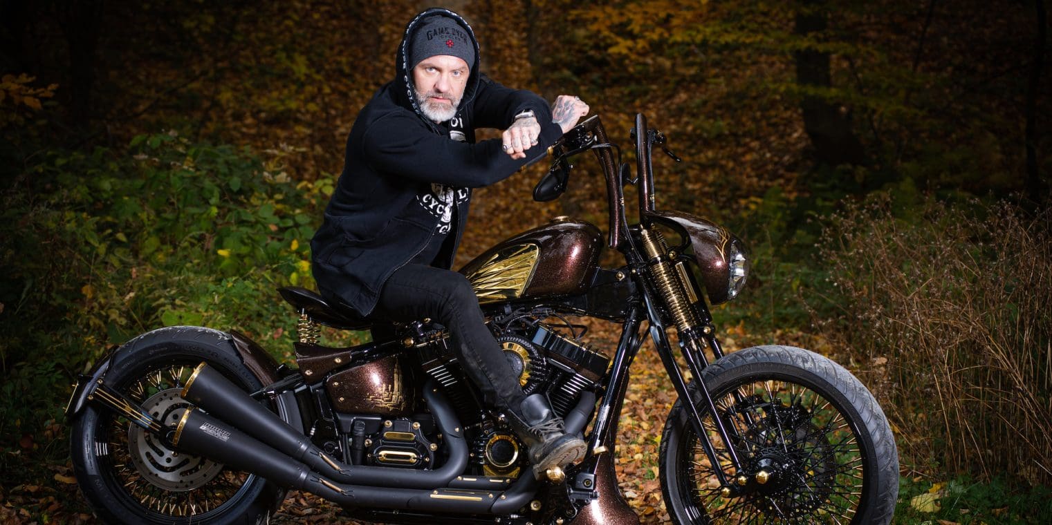 Custom Eye Candy: The “New York-Rzeszów 2” from Game Over Cycles (GOC ...