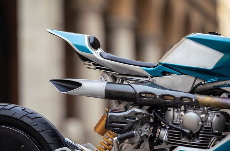 Custom Eye Candy: A Yamaha XS650 Retro Racer from the Mind of Simone ...