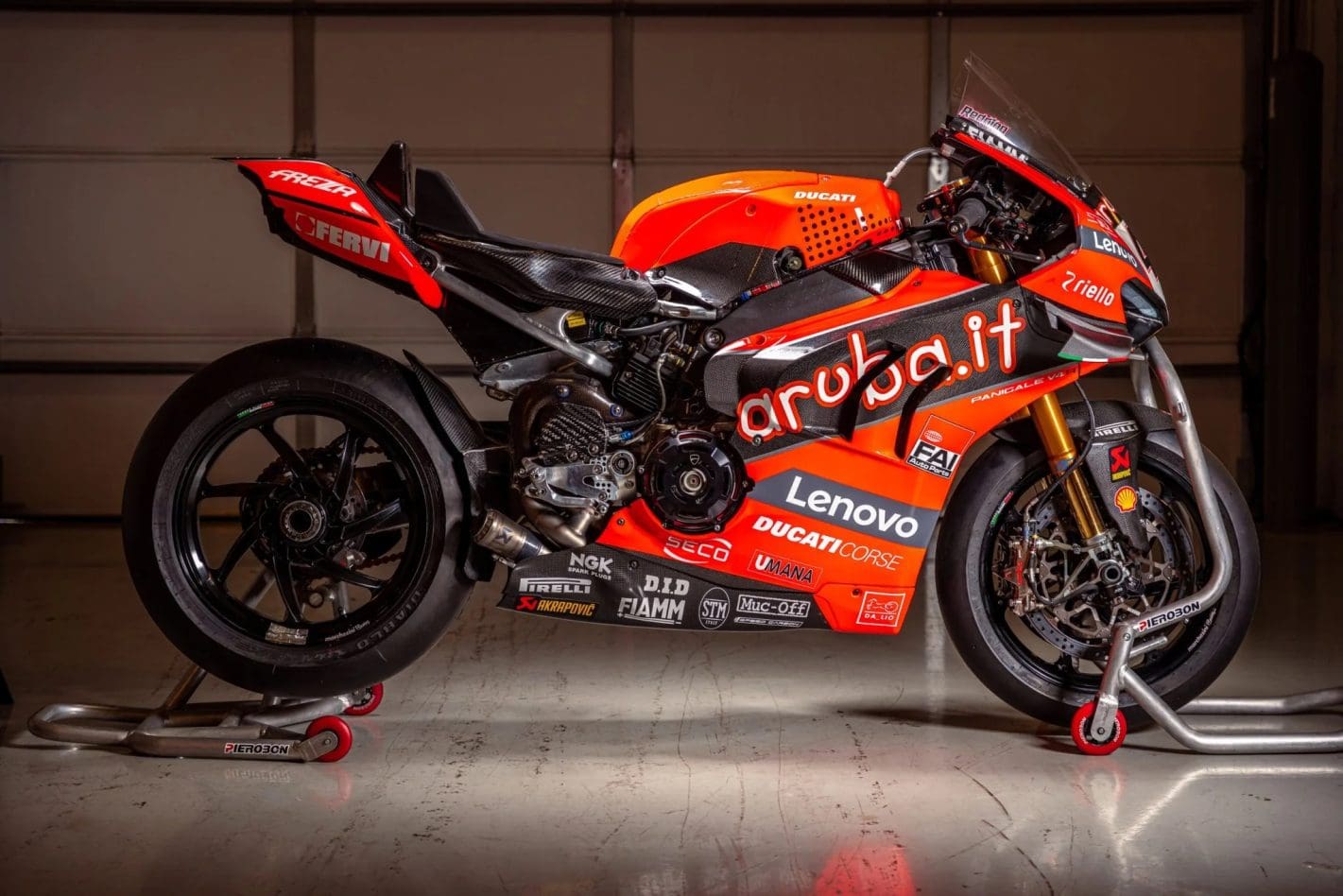 Bring Home Scott Redding's World Superbike Race-Winning 2020 Ducati Panigale V4R - webBikeWorld