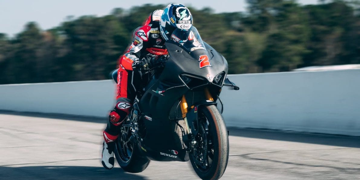 Fastest Street Bike Production _ Top 10 Fastest Motorcycles – CRHM