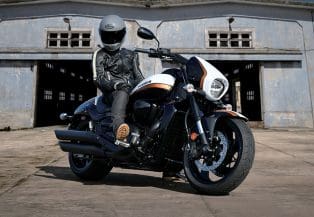 2023 Suzuki M109R B.O.S.S. [Specs, Features, Photos]