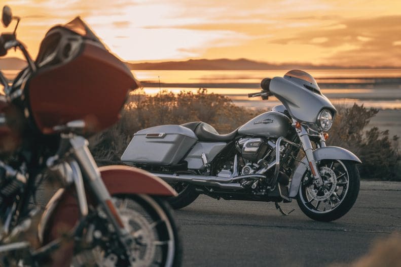 2023 Harley Davidson Street Glide [Specs, Features, Photos]