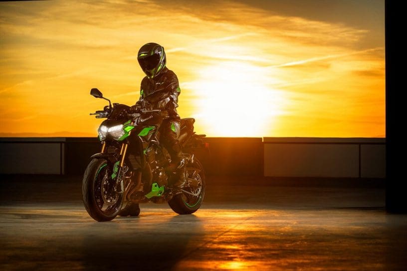 2023 Kawasaki Z900 [Specs, Features, Photos]