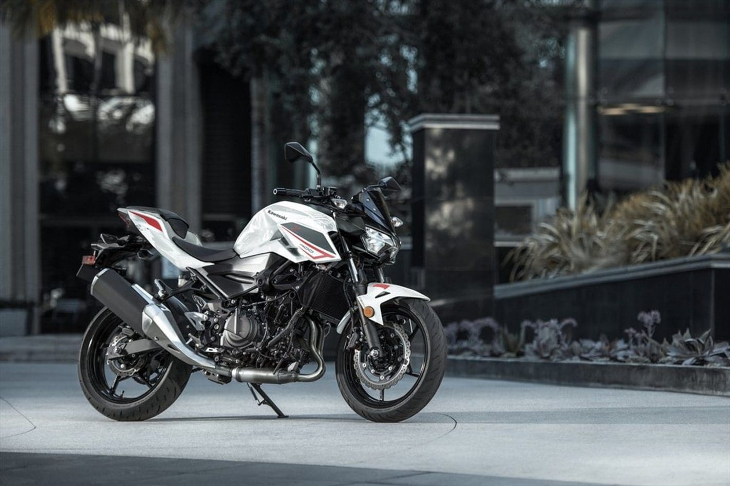 Terrific 2023 Kawasaki Z400 Specs Pictures