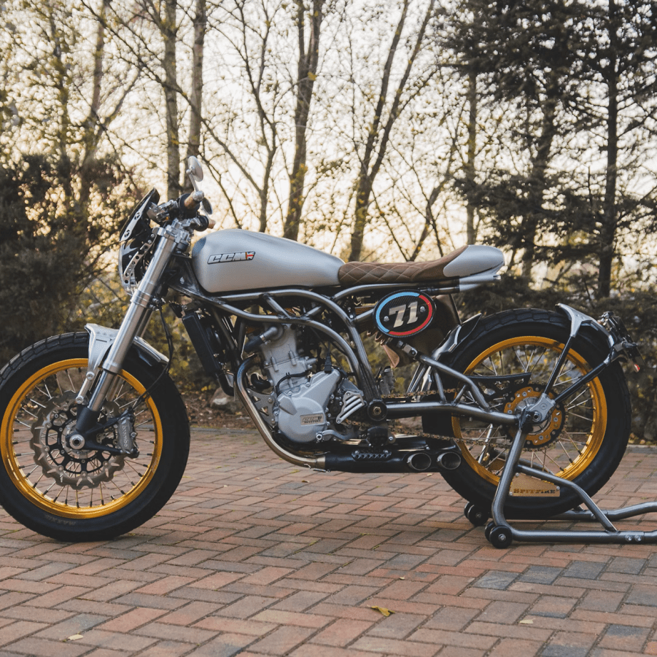 Bike Of The Day: 2020 CCM Spitfire RAF 100 Edition - webBikeWorld