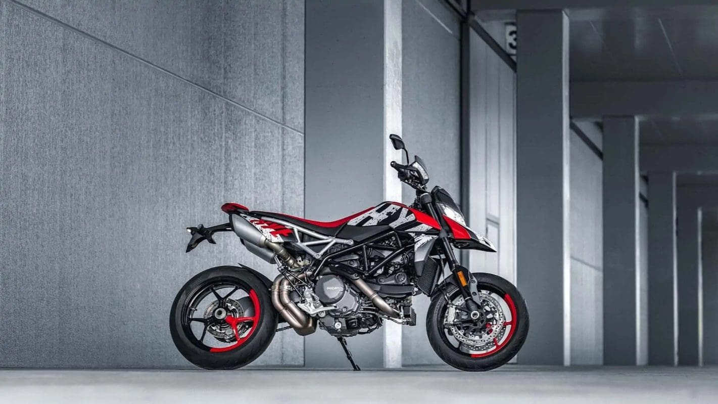 Livery Lookers: 2024 Ducati Hypermotard 950 RVE’s New “Graffiti Livery ...