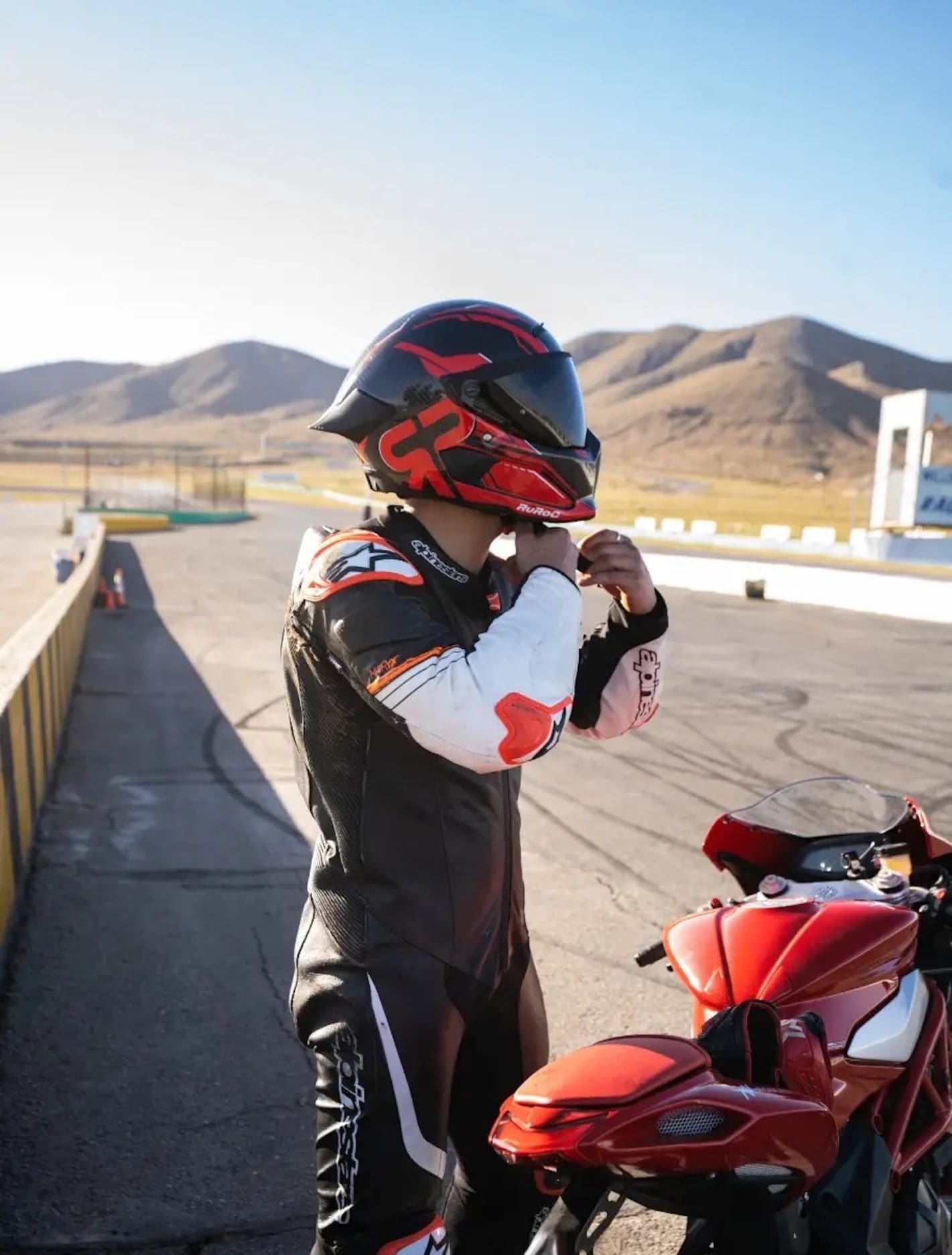 Ruroc's New 4.0 Track Gets Test Time with Taylor Mackenzie - webBikeWorld