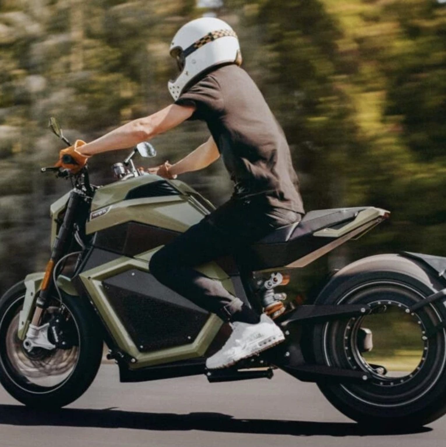 Electric Everything: Verge is World’s First Bike Brand to Use Tesla ...