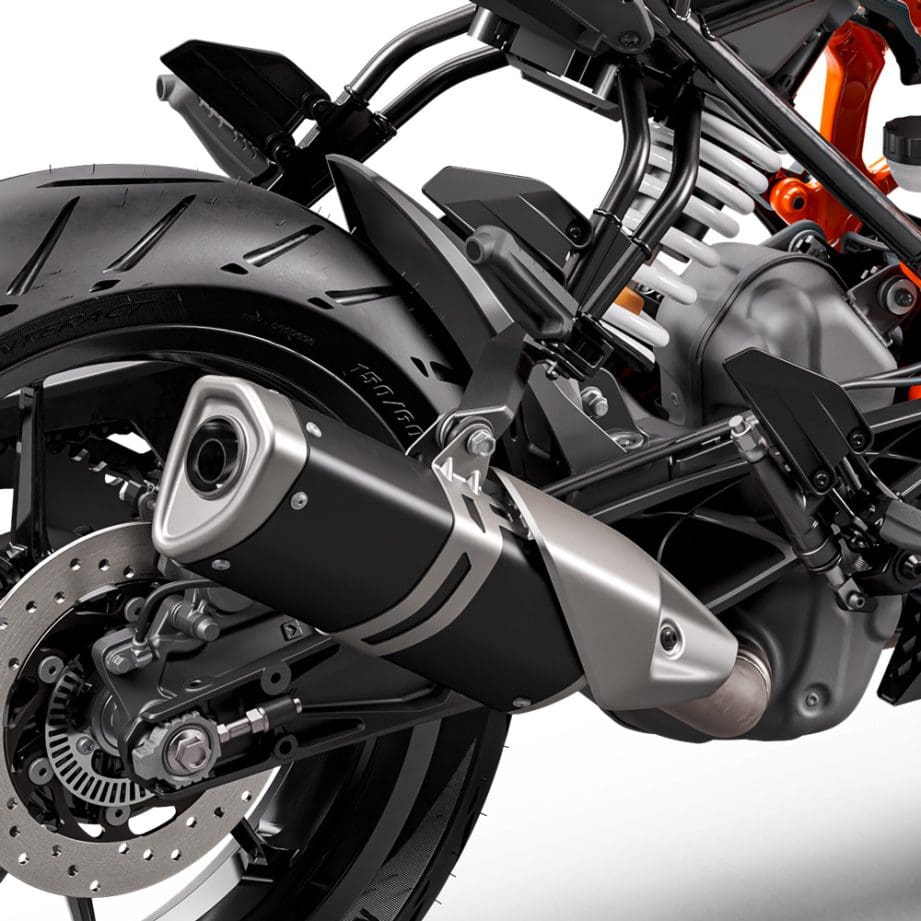 2023 KTM 390 Duke [Specs, Features, Photos]