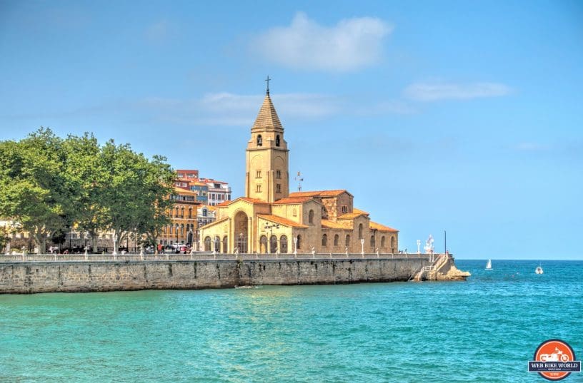 10 Best Motorcycle Routes in Spain