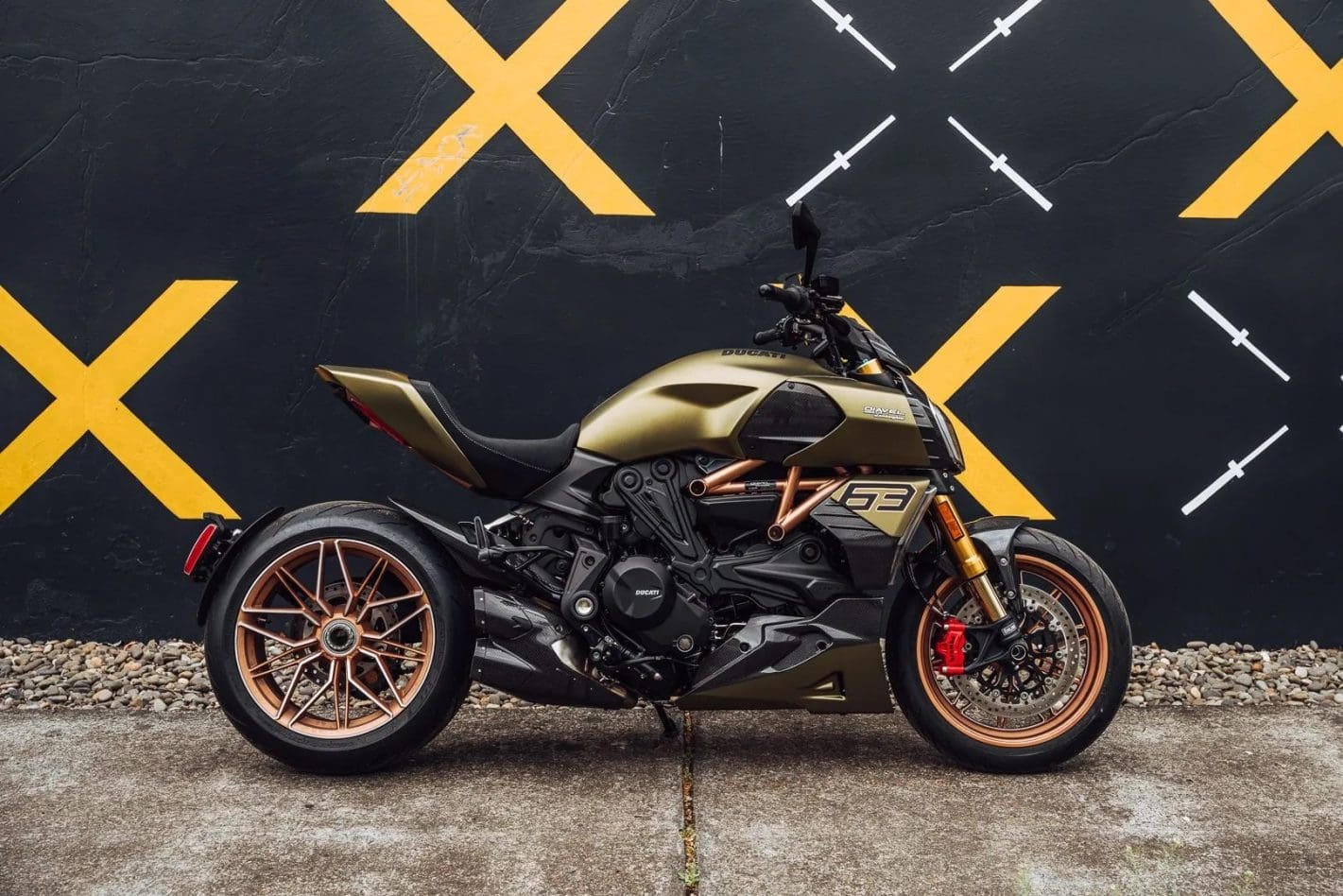 FOR SALE: 2021 Ducati Diavel 1260 Lamborghini - webBikeWorld