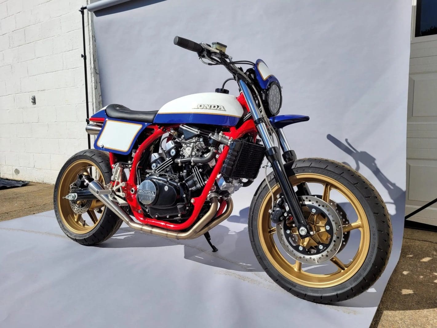 Bike Of The Day: Custom 1984 Honda V30 Magna - webBikeWorld