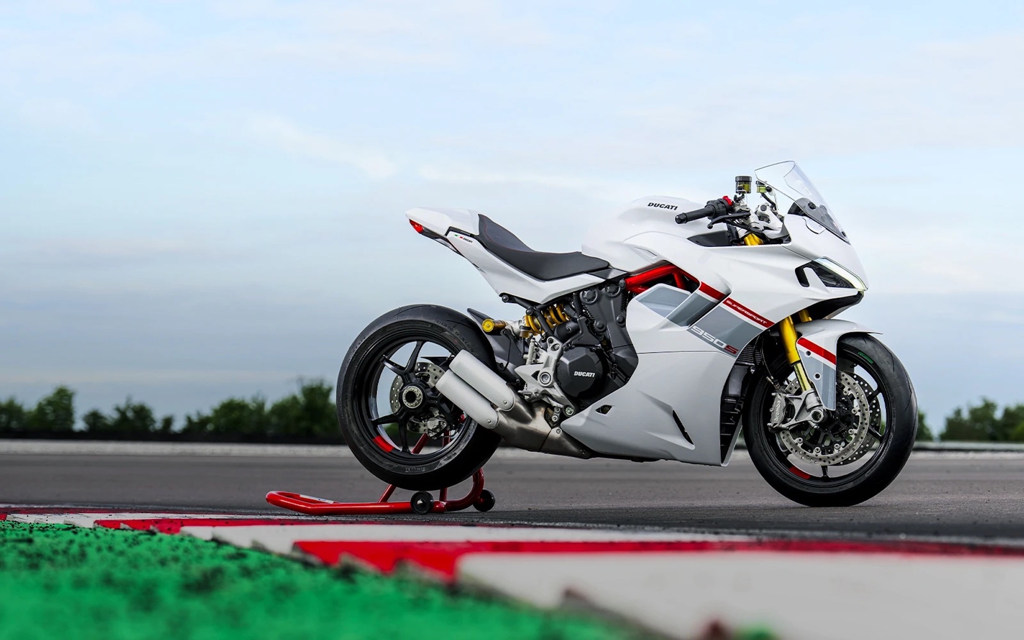 Fast Filings: Ducati Registers "Supersport T" and "Supersport S T ...
