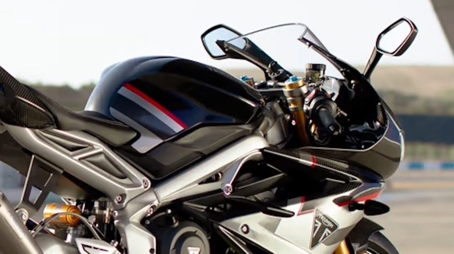 Triumph "Daytona 660" Makes Appearance in Europe - webBikeWorld