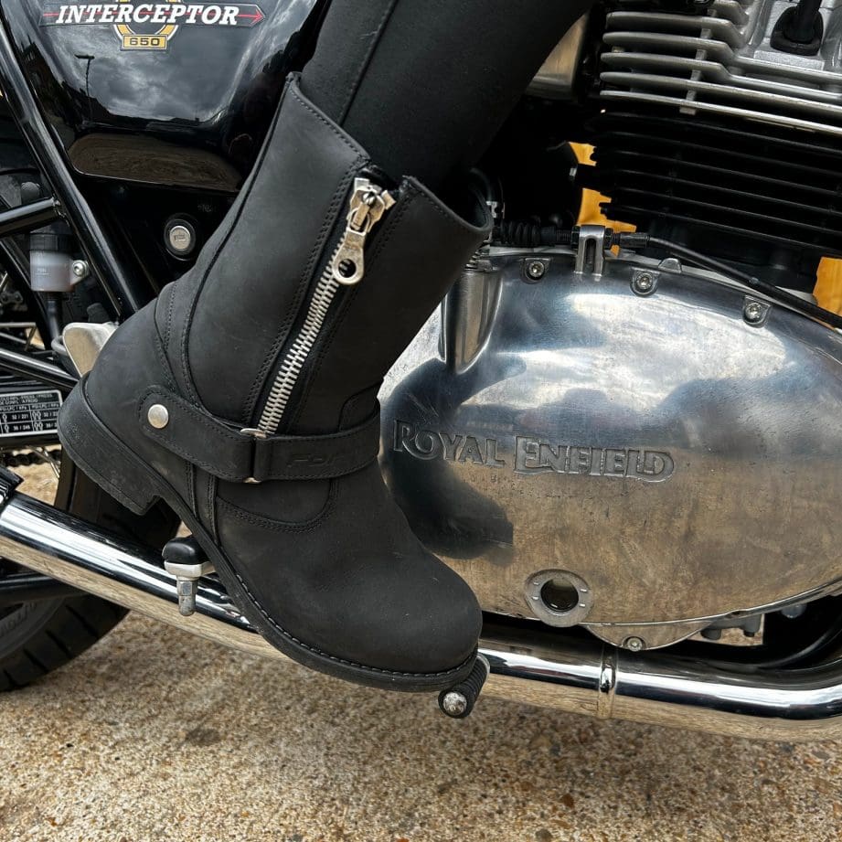 Forma Eva Women’s Boots Hands-On Review