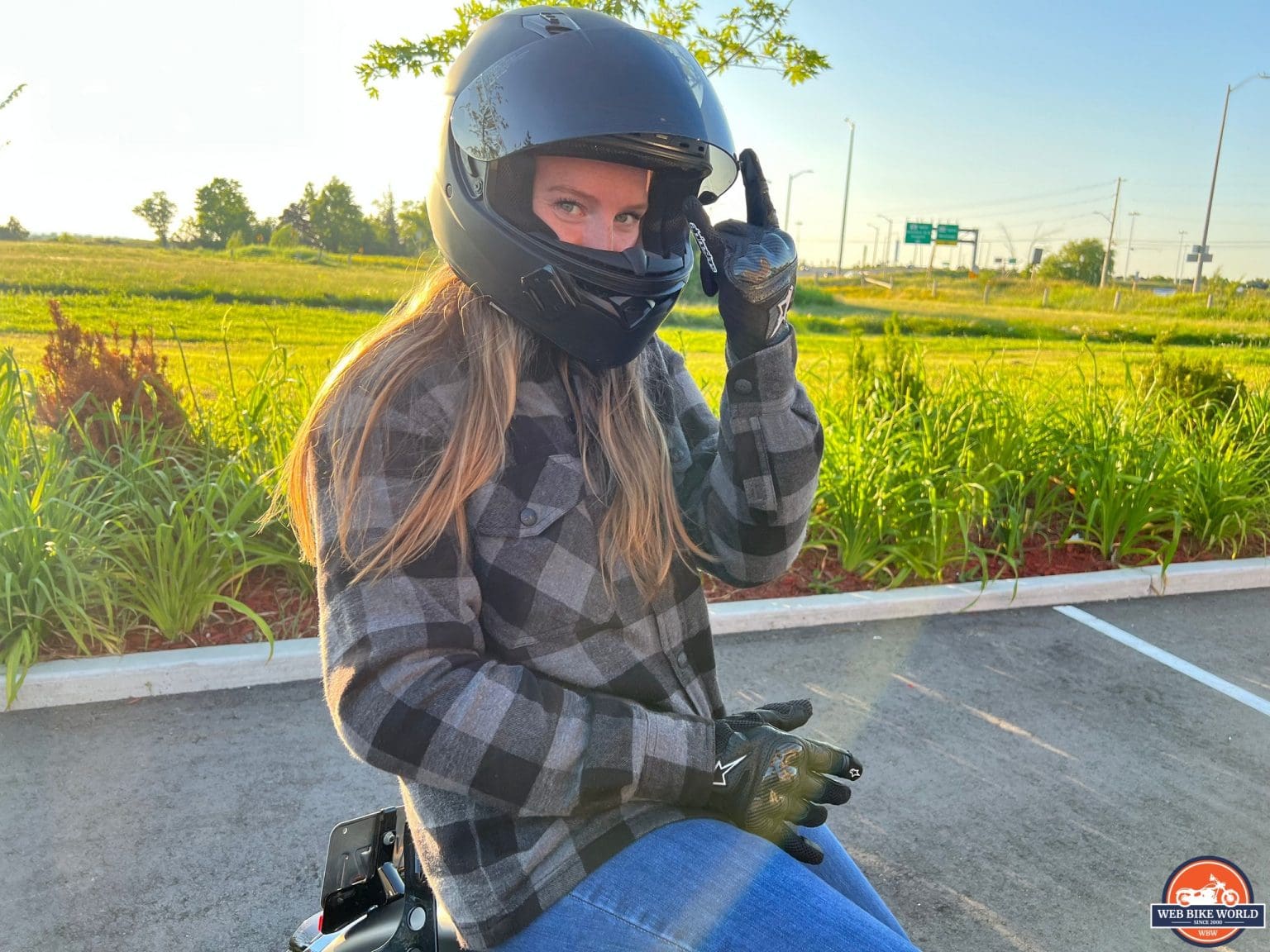 The Ultimate Guide to Riding Two-Up - webBikeWorld