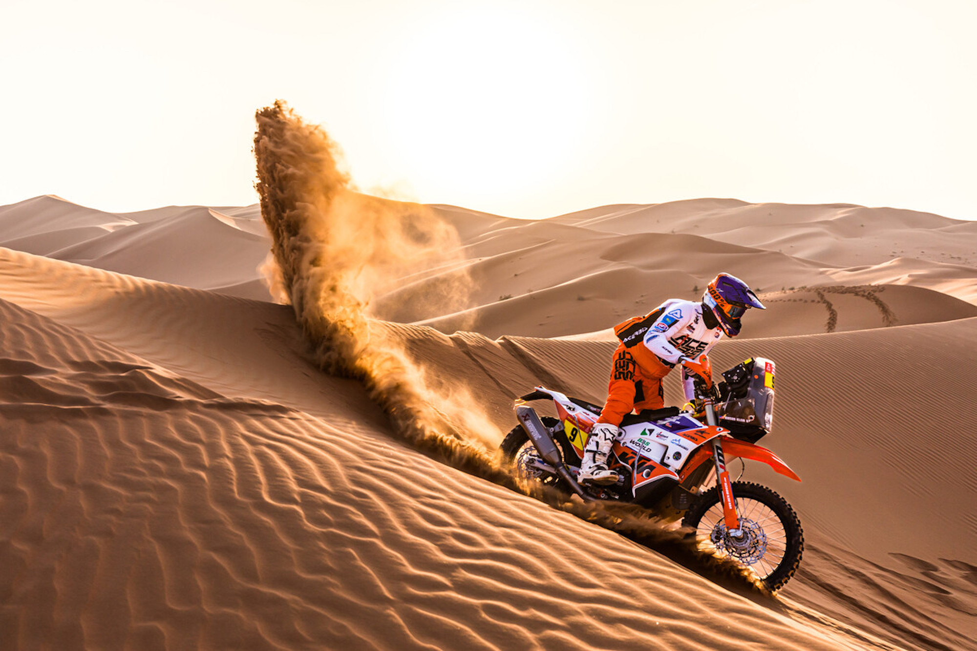 KTM: Meet the 2024 450 Rally Replica - webBikeWorld