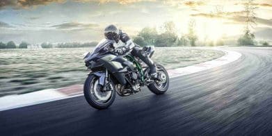 The Fastest Street Motorcycles Ever Made [2024 Edition] - webBikeWorld