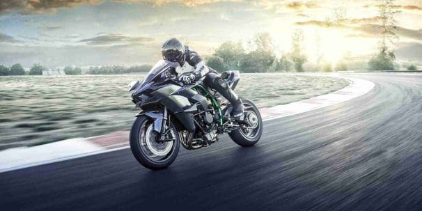 The Fastest Street Motorcycles Ever Made [2024 Edition] - webBikeWorld