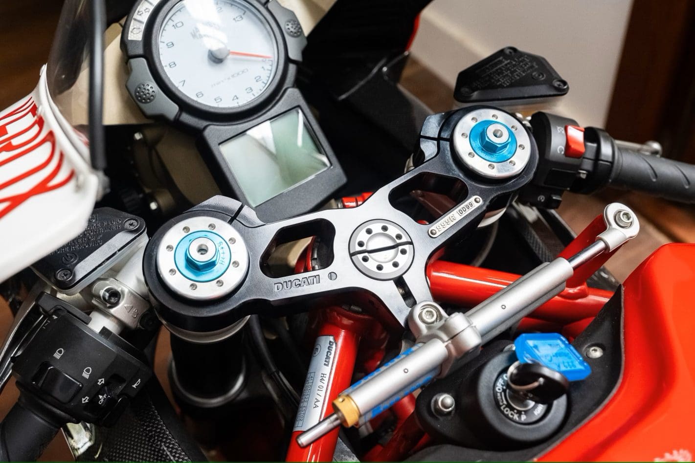 Bike Of The Day: 2005 Ducati 999R Xerox - webBikeWorld