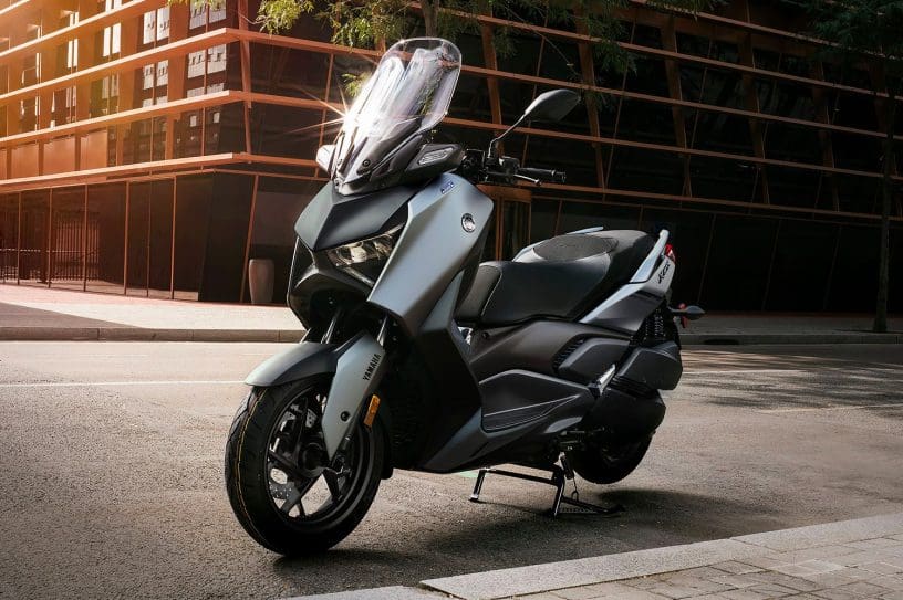 2023 Yamaha XMAX 300 Trip Evaluation - BestMotoSport