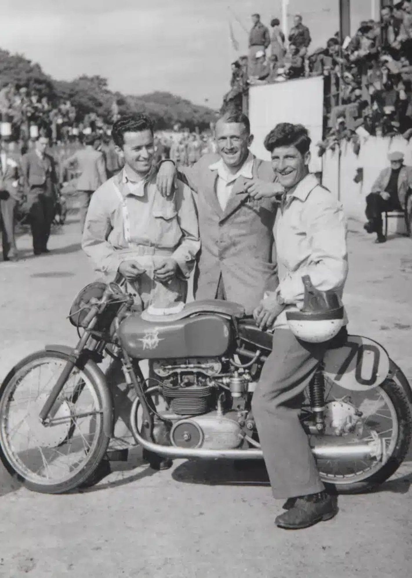 Dearly Beloved: Remembering Cecil Sandford, MV Agusta’s First World Title Winner - webBikeWorld