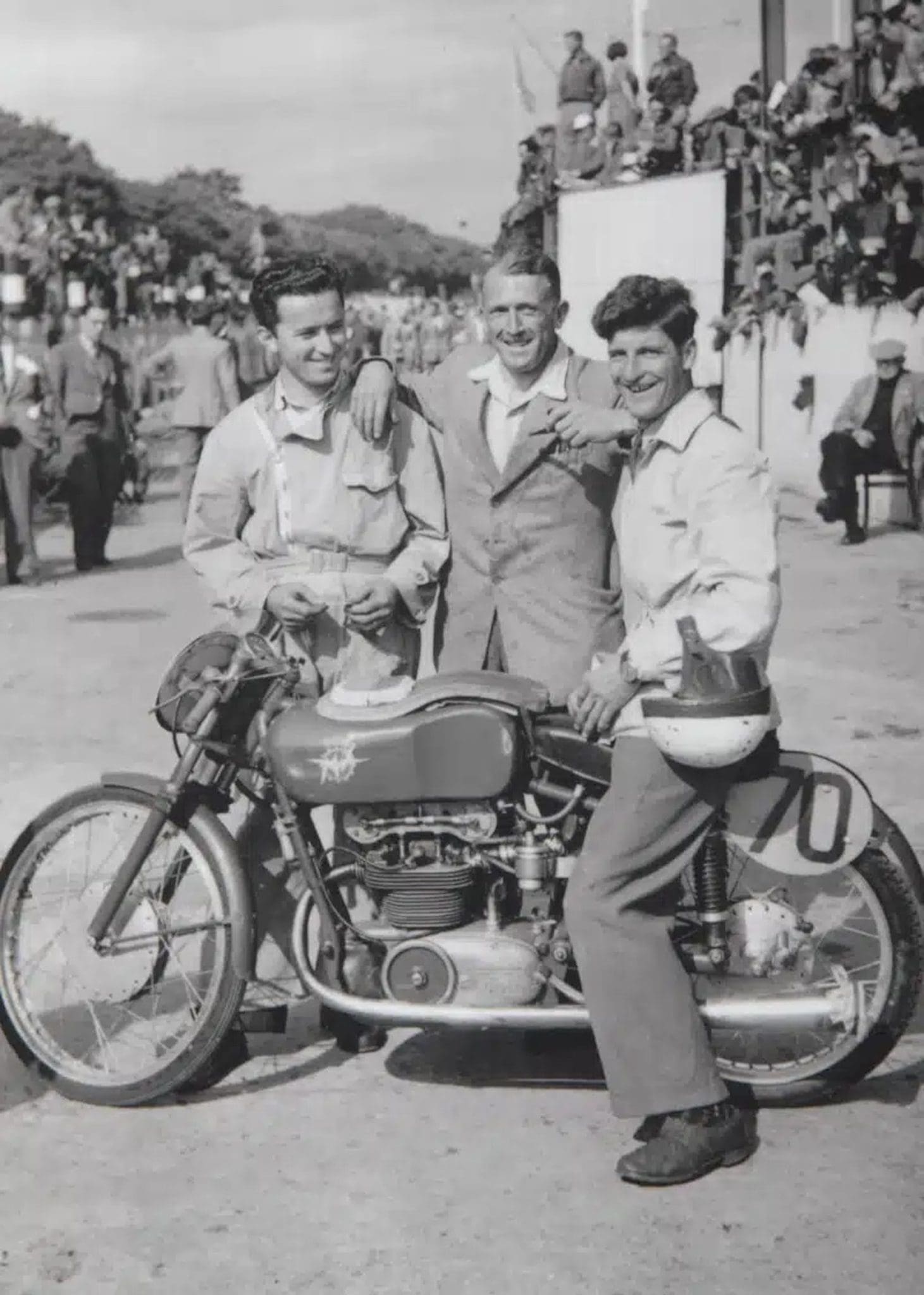 Dearly Beloved: Remembering Cecil Sandford, MV Agusta’s First World ...