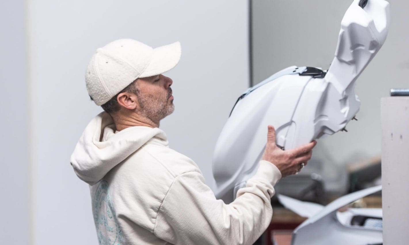 Custom Eye Candy: MV Agusta’s New "Superveloce Arsham" - webBikeWorld