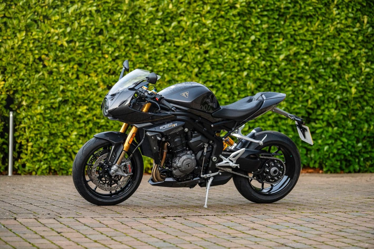 Bike Of The Day: 2023 Triumph Speed Triple RR - Bond Edition - webBikeWorld